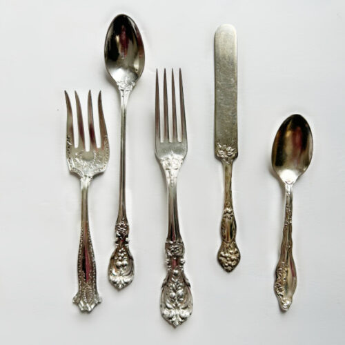 How to Polish Silverware | Clean Tarnished Silverware with Baking Soda ...